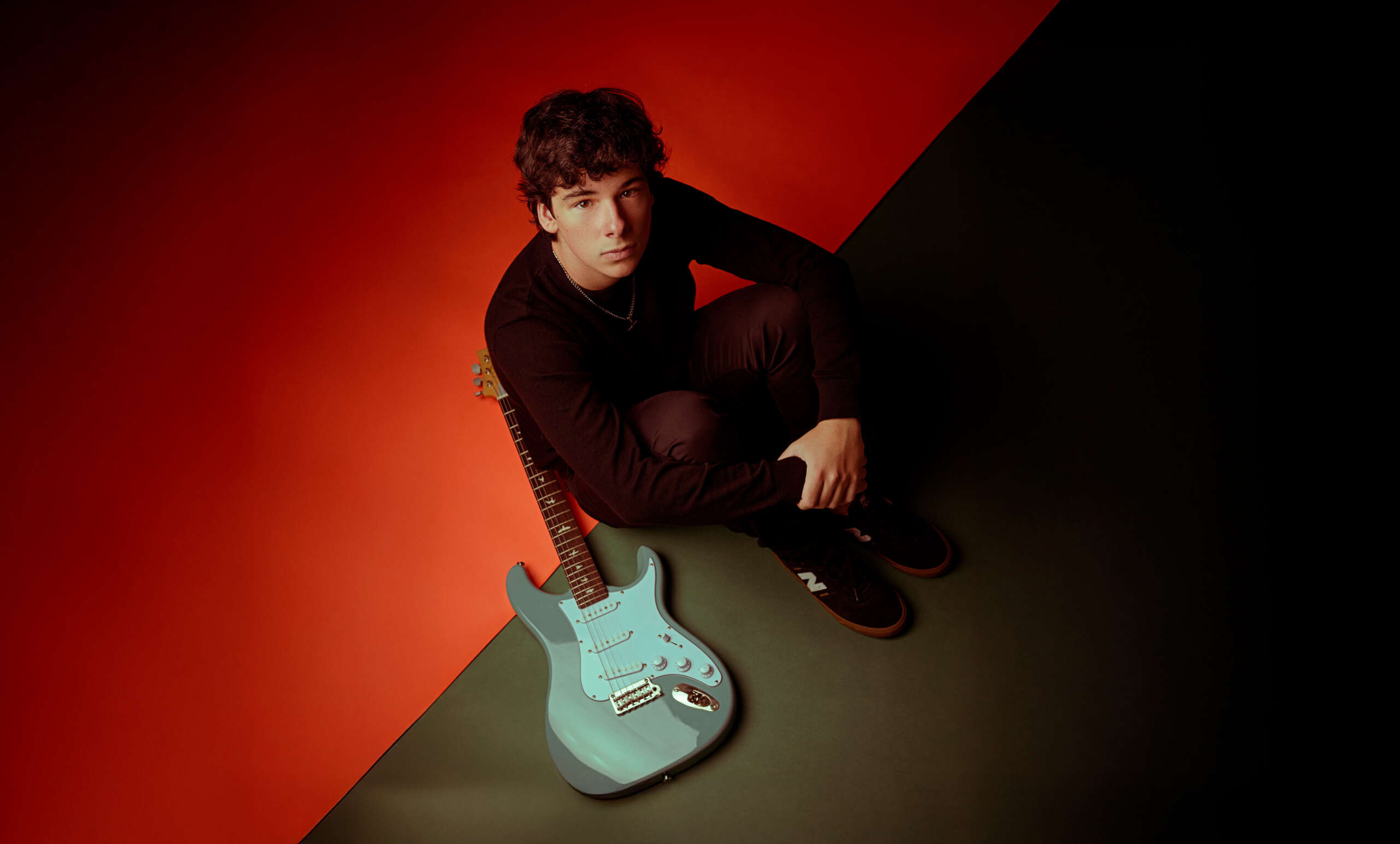 Daniel Fonseca mistura peso e sensibilidade no novo single “Behind the ...